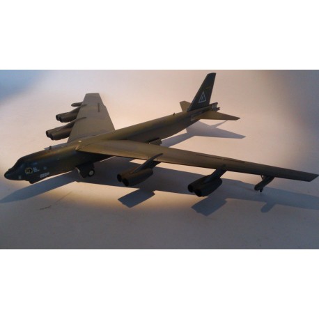 * Herpa Wings 554992 USAF Boeing B-52G Stratofortress, 379th Bomb Wing ...